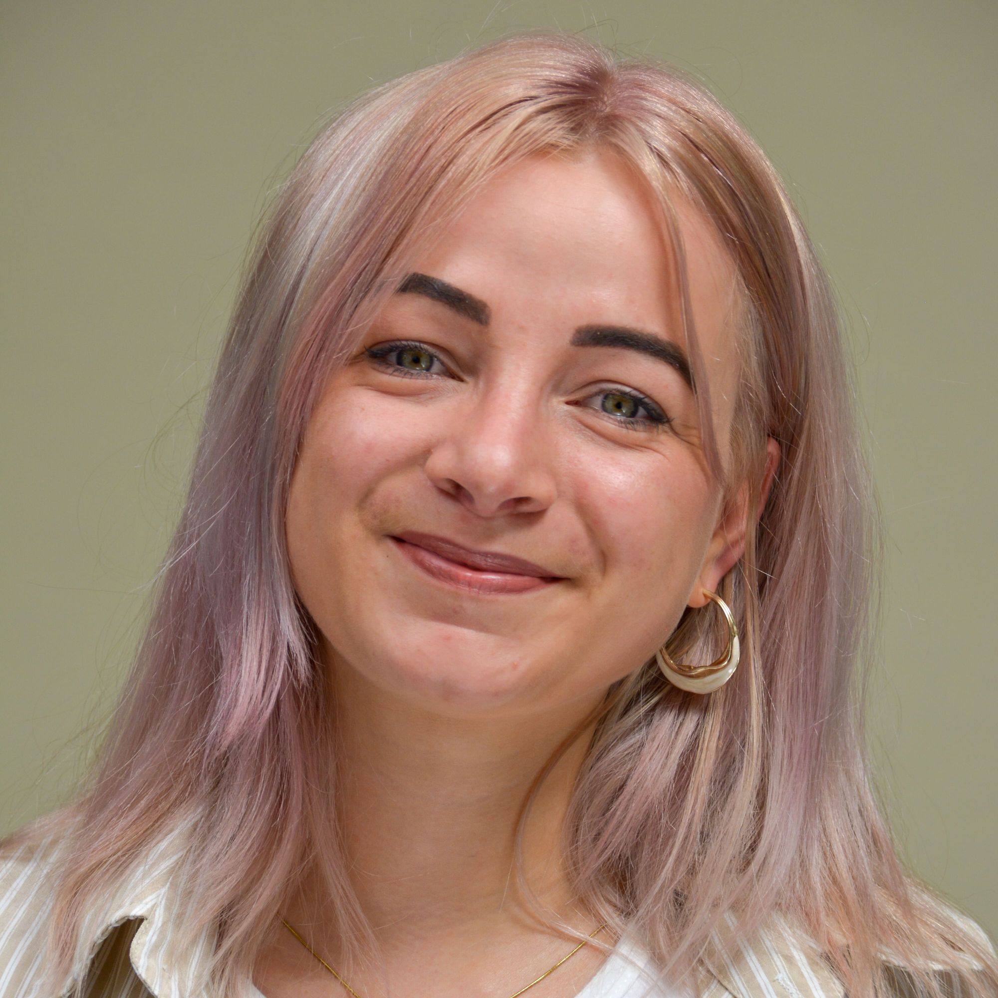 Alcohol, weight gain, and how to lose it | Embla UK